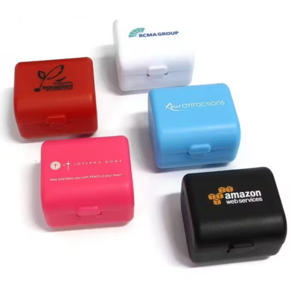 Best Compact Travel Adaptor | Corporate Gifts
